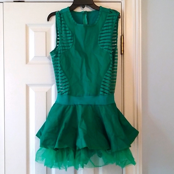 Kelle Costumes | Other | Kelle Costumes Emerald Green Tulle Costume ...